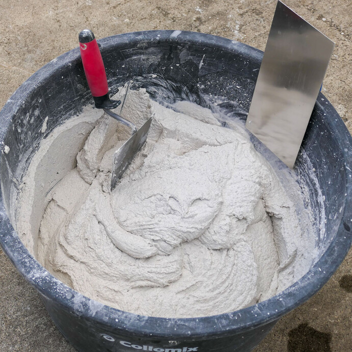 Münchner Rauputz / Reibeputz auftragen und verarbeiten - Anleitungen ...