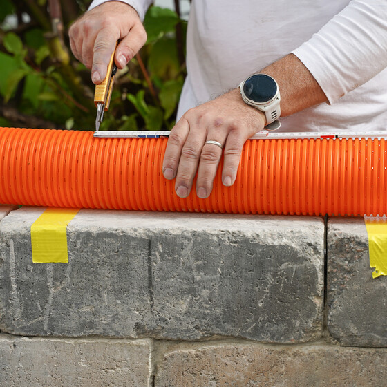 Drainagerohr verlegen und Sickerbox einbauen - Drainage, Abdichtung ...